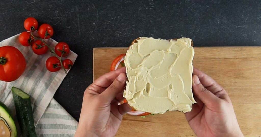 Hummus Sandwich - Picnic Tale